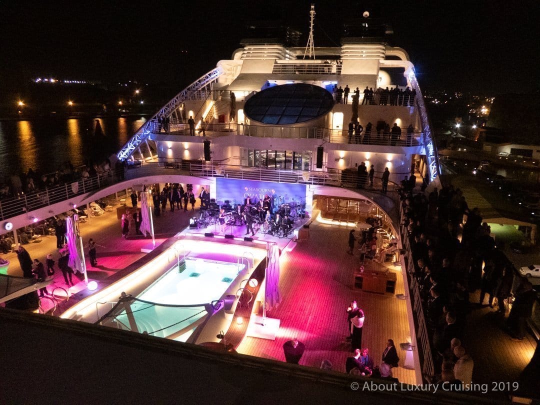 How To Choose The Right Cruise | About Luxury Cruising